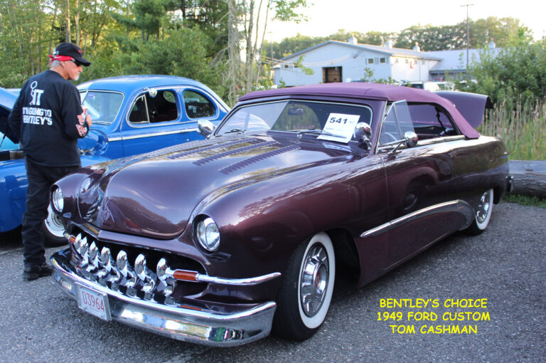 Bentley's Saloon | Arundel, Maine| Car Shows
