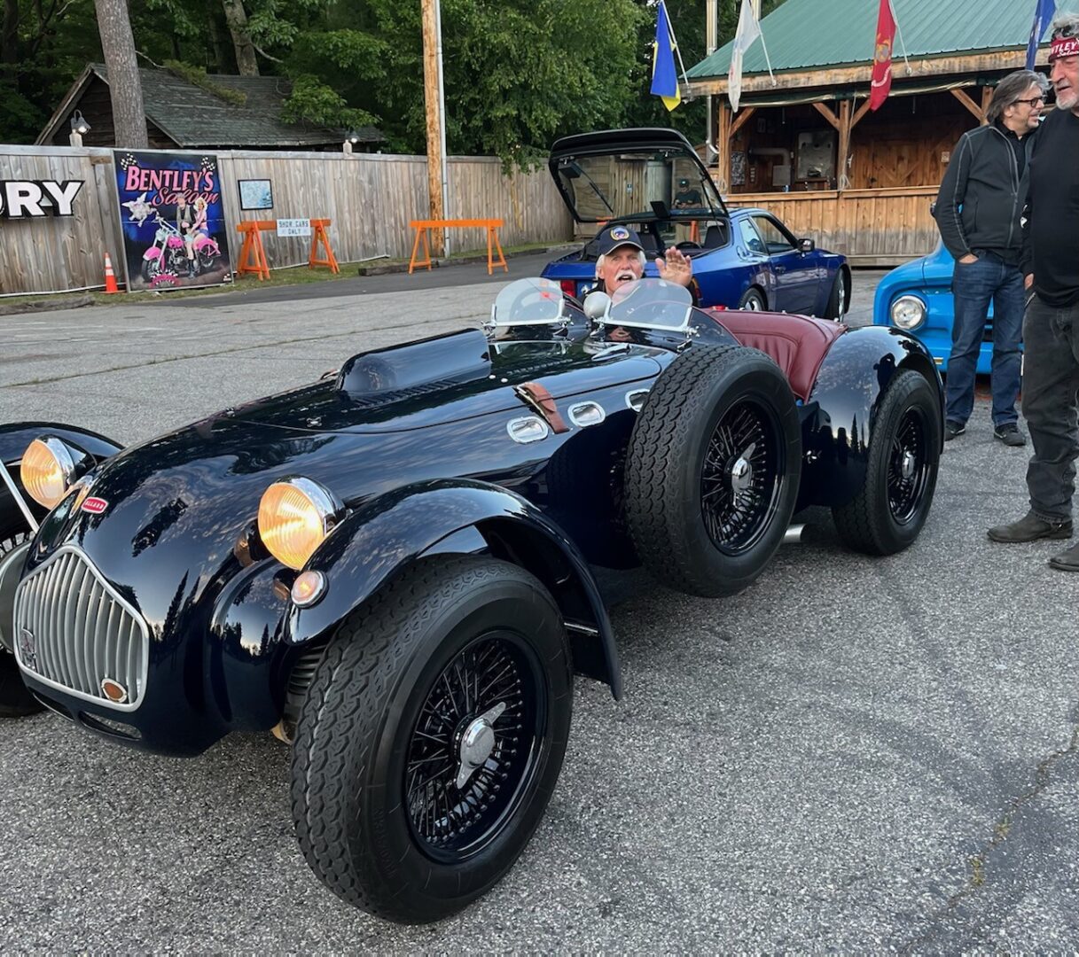 Bentley's Saloon | Arundel, Maine| Car Shows